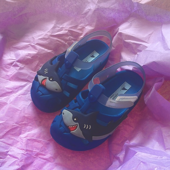 Ipanema | Shoes | Ipanema Blue Shark Sandals | Poshmark